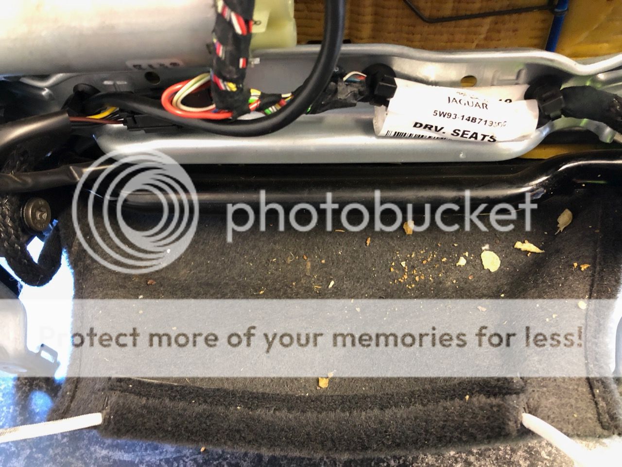 B2292 - Airbag Light flashing code 3-3 - Drivers Seatbelt Pretensioner ...